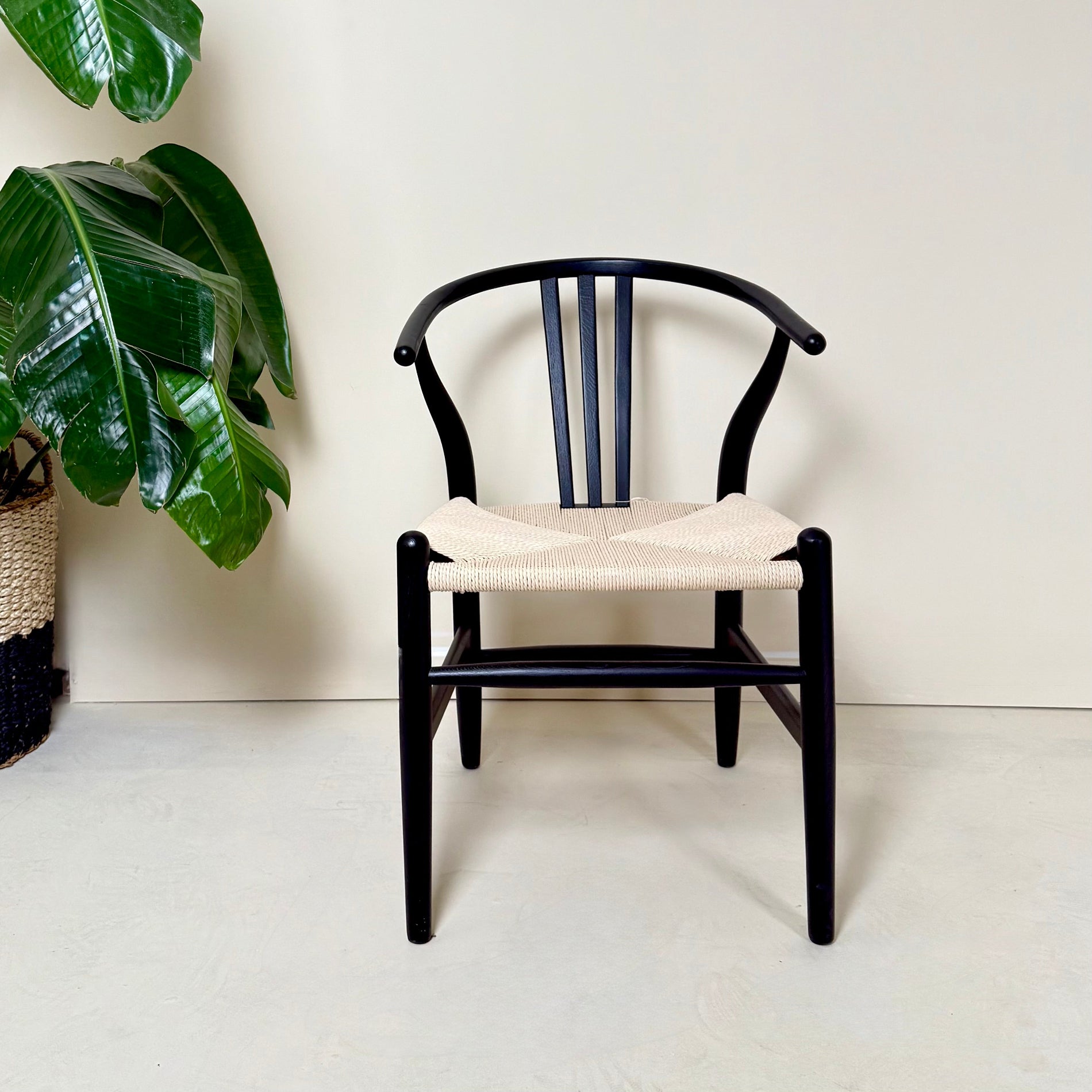 Olle Dining chair - Black – Mrs Robinson